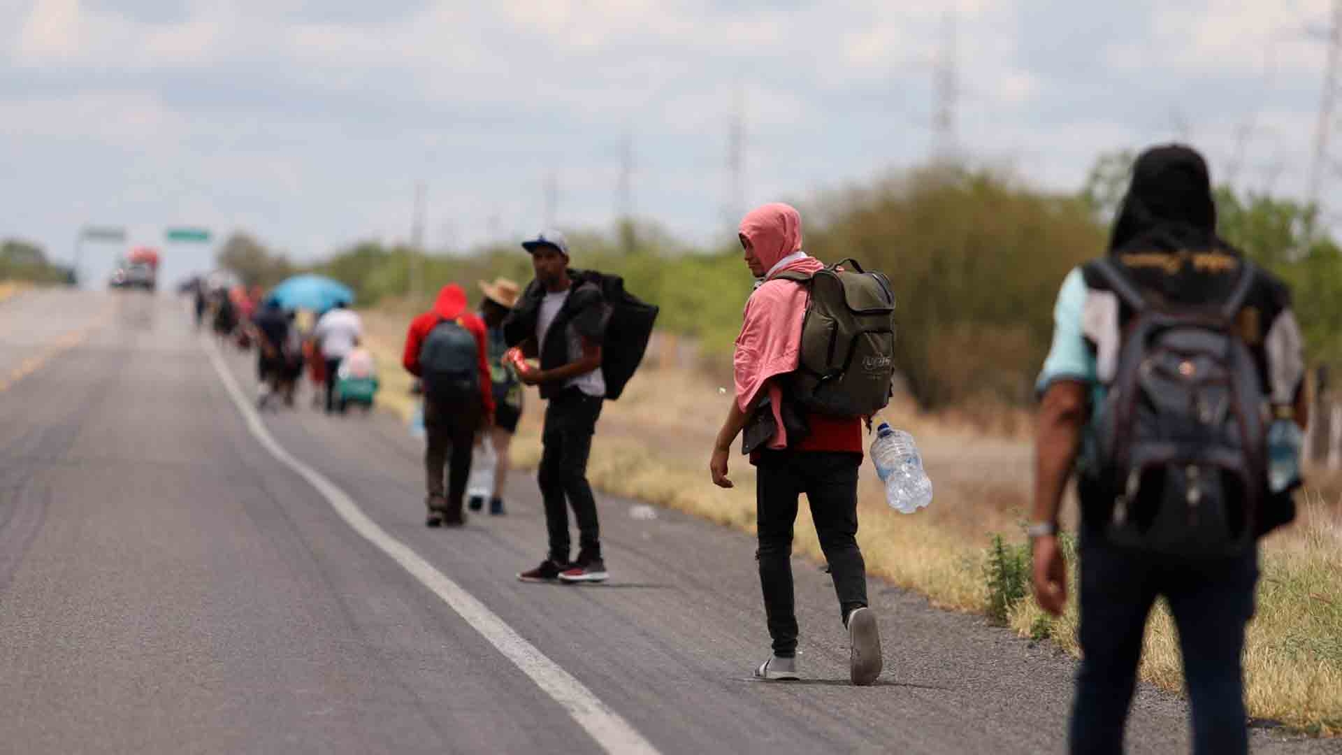 México avala nueva política migratoria de EU y acepta recibir migrantes ...