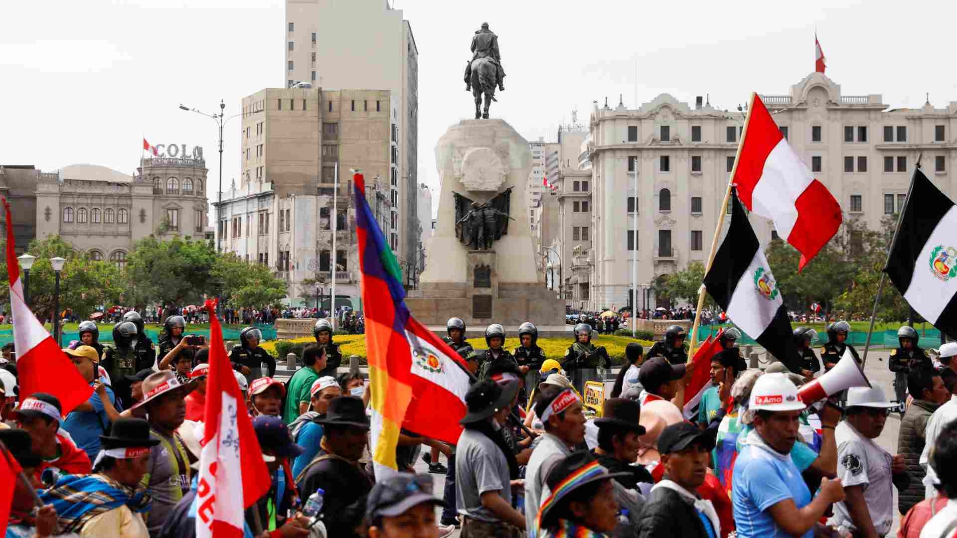 Perú se Prepara para la 'Gran Marcha Nacional'