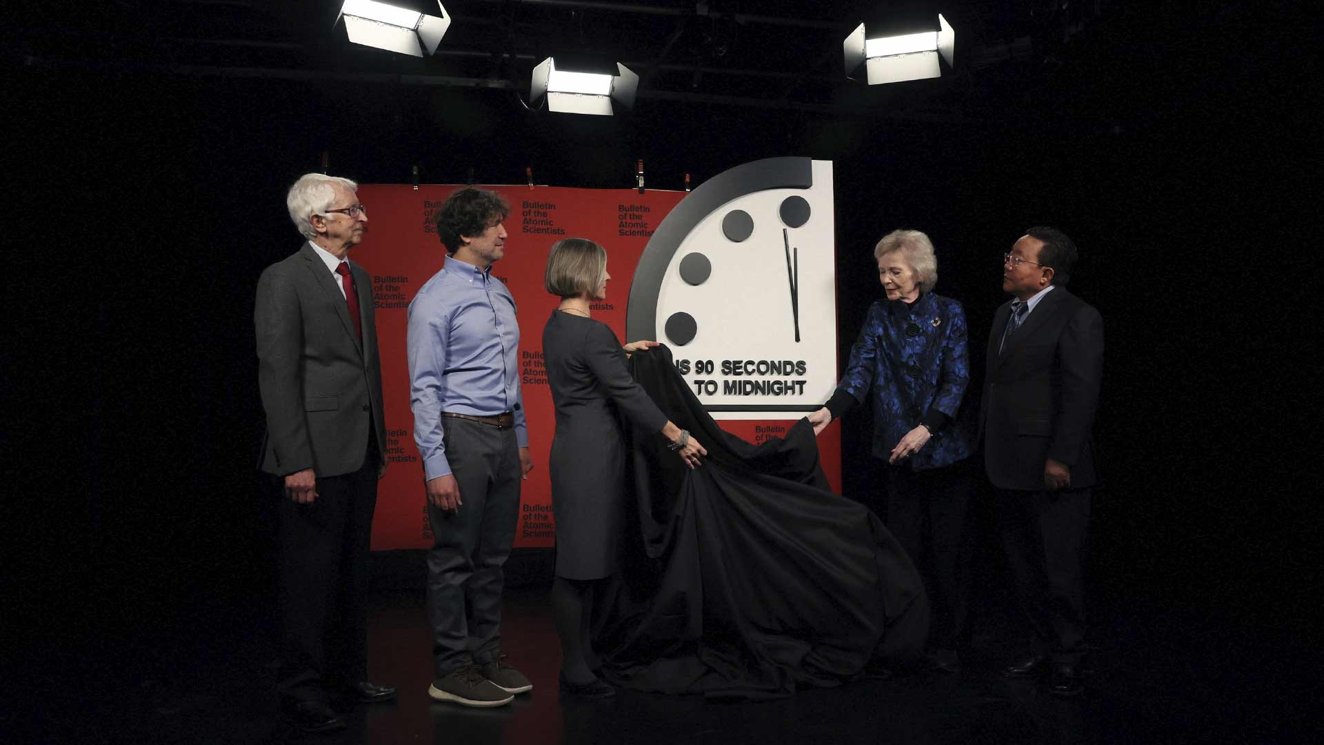 Reloj del Apocalipsis, a 90 segundos del fin del mundo por Guerra en ...