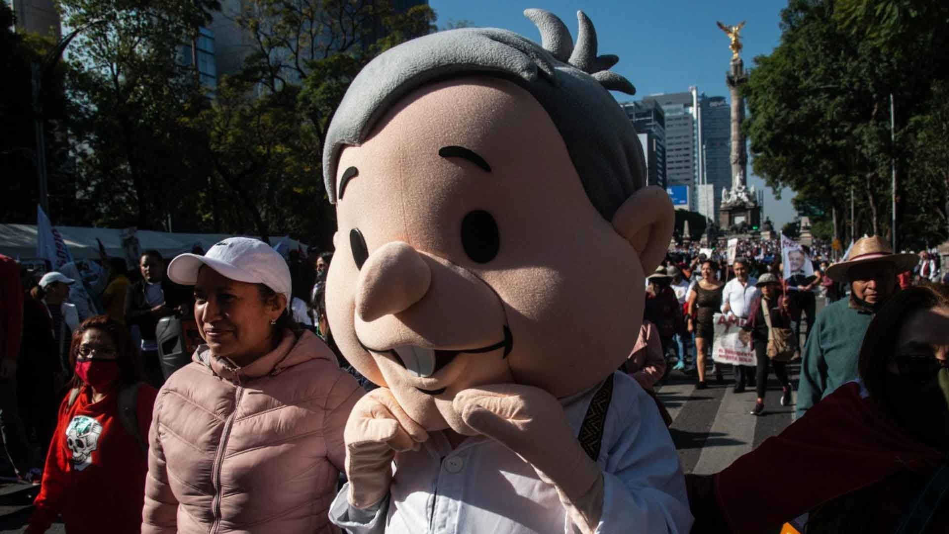 Caricatura De Amlo Tepjf Prohíbe Amlitos En Próximas Campañas