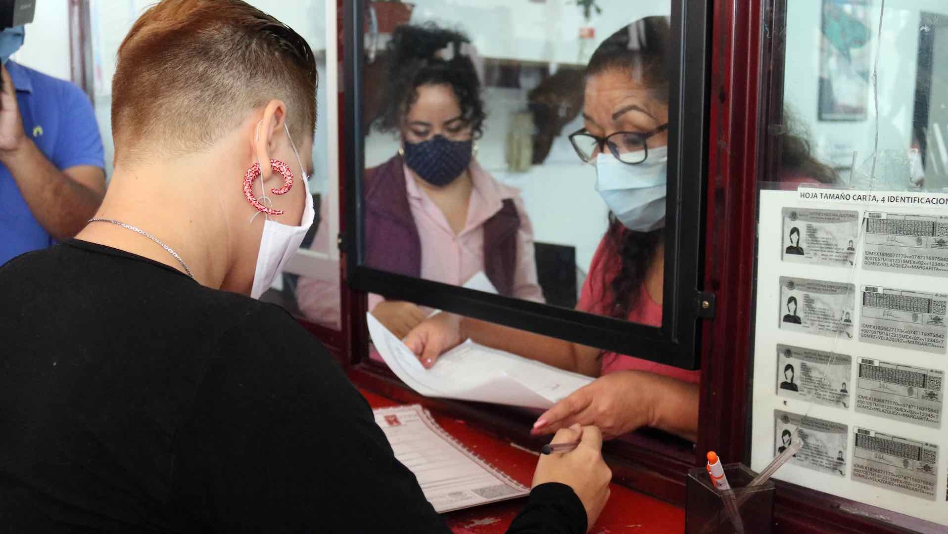 ¿Qué significan los dígitos de tu CURP? | N+