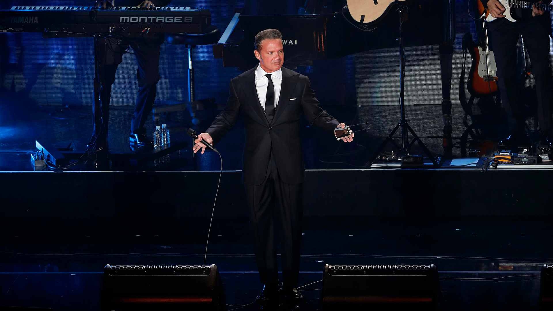 Luis Miguel Anuncia Tour de Conciertos para 2023 | N+