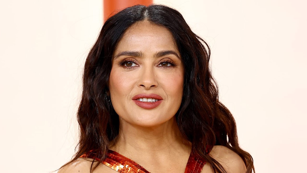 Black Mirror 6: Salma Hayek, Aaron Paul y Más en el Reparto de Nueva ...