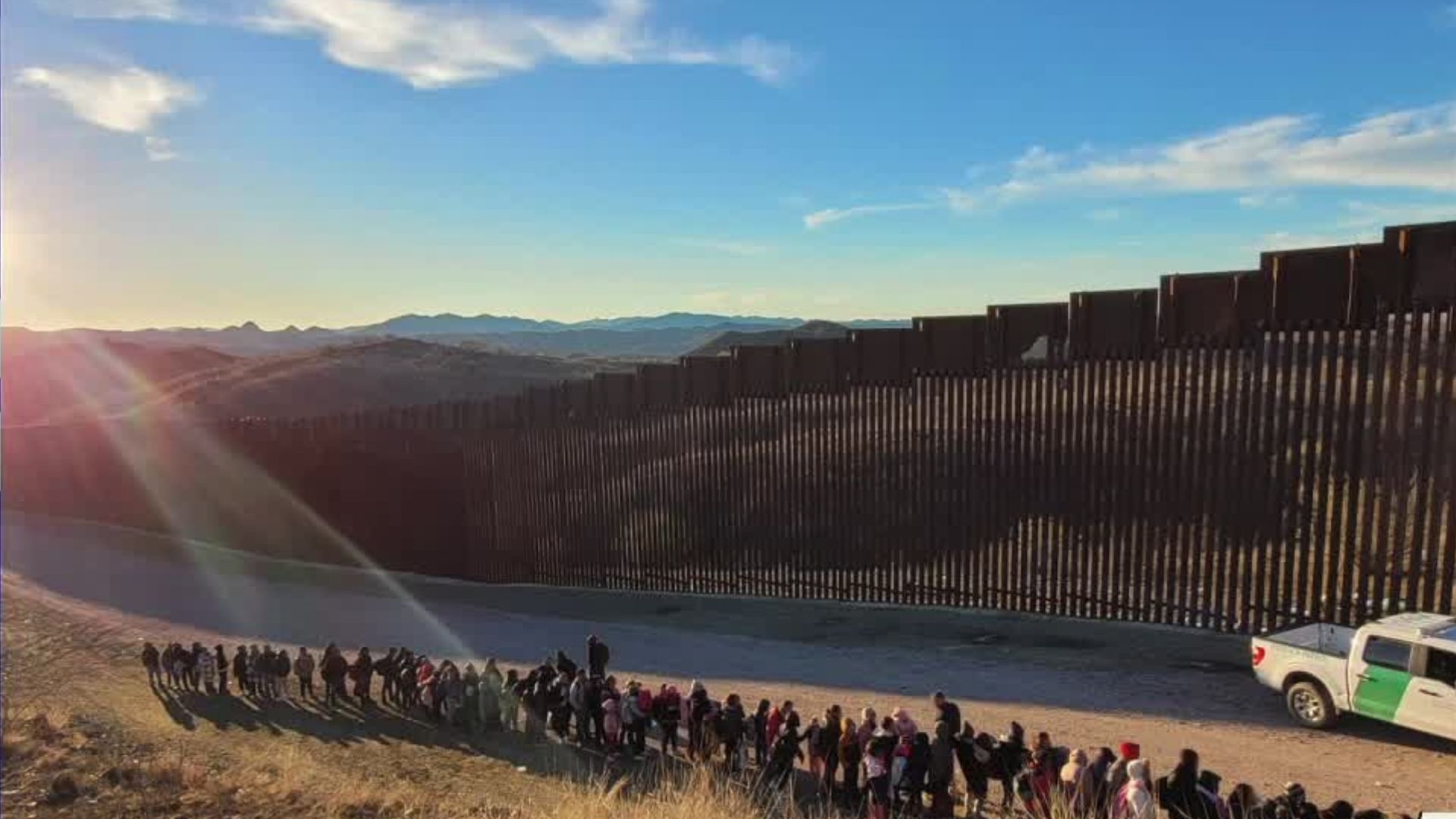 16 Mil 800 Detenciones en Tucson, Arizona de Personas que Ingresaron ...
