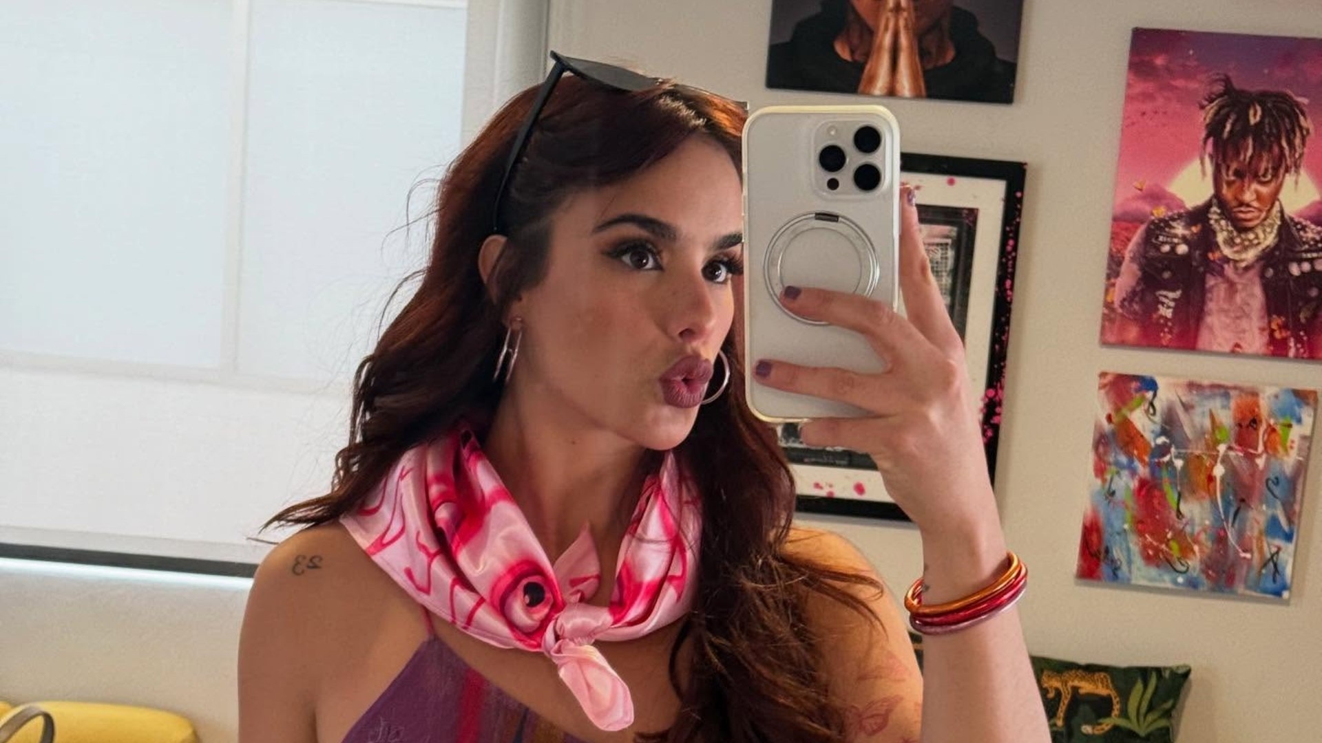 ¡Ahora en Remix! Gala Saca Nueva Versión de Su Canción 'Tácara' | N+