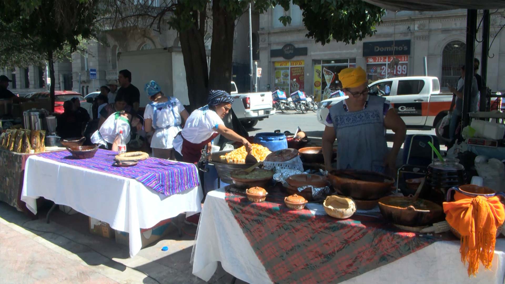 Estafan a Expositores de Michoacán con Falso Festival del Globo en ...