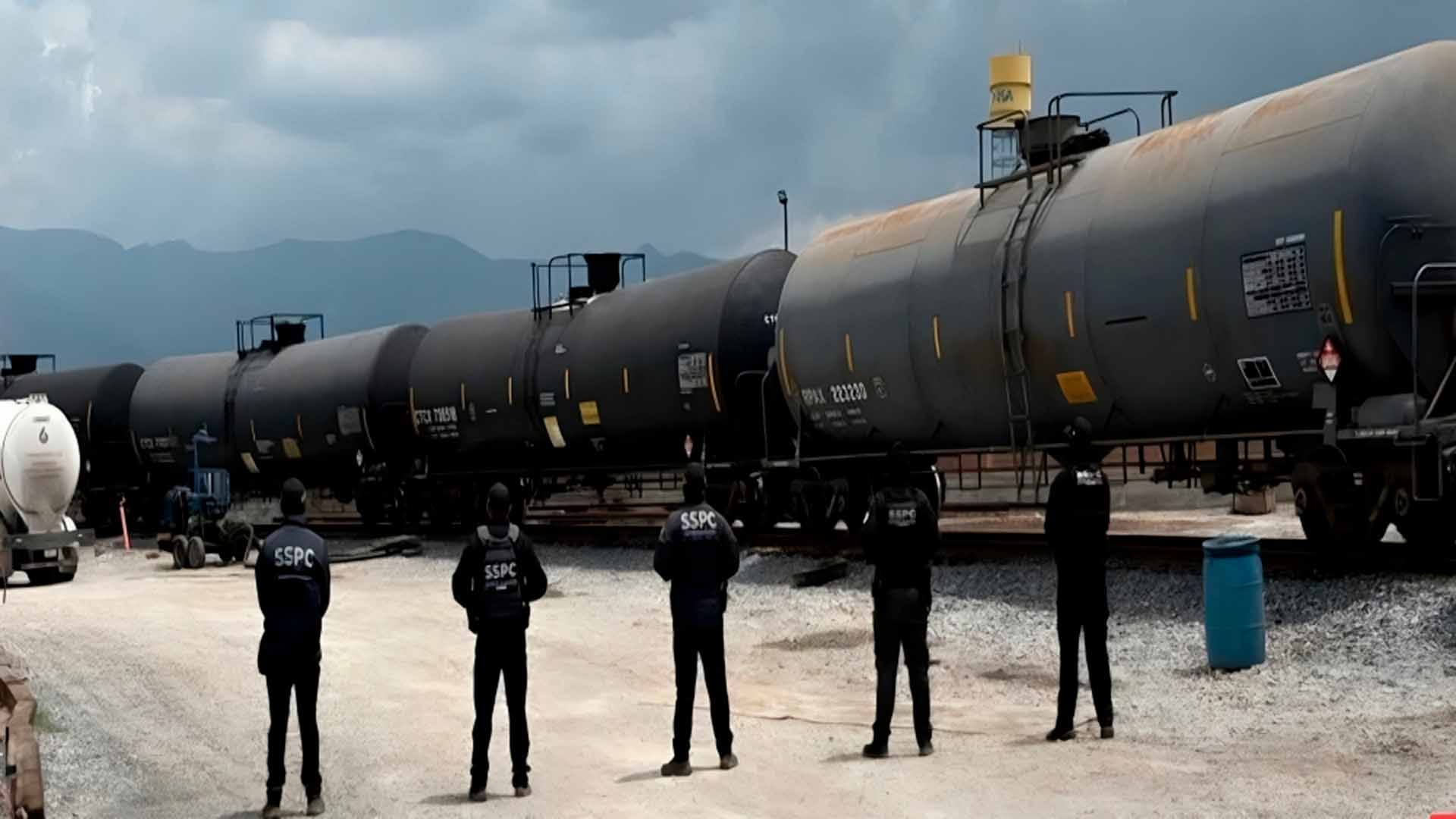 Aseguran Dos Millones de Litros de Huachicol Durante Cateo en Saltillo | N+