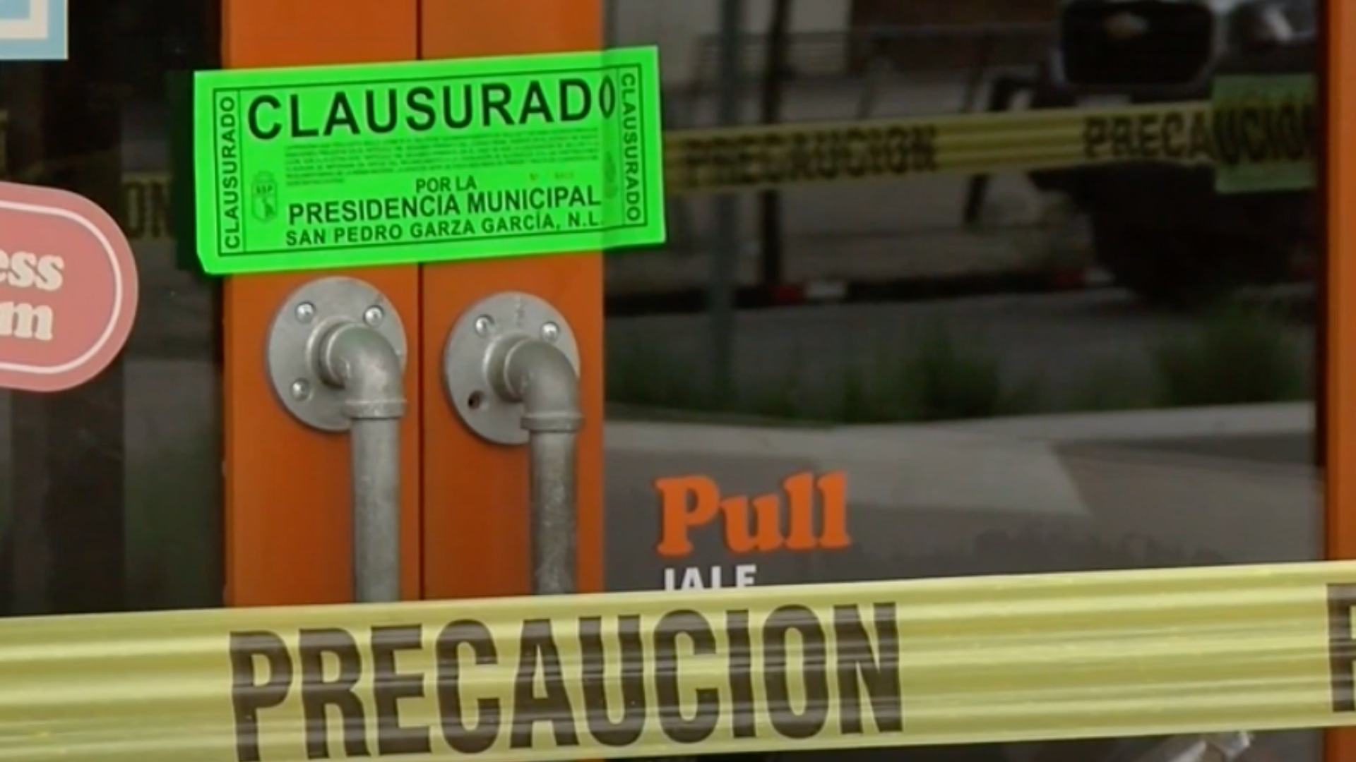 Investigan Robo a Restaurante Clausurado en San Pedro, Nuevo León | N+