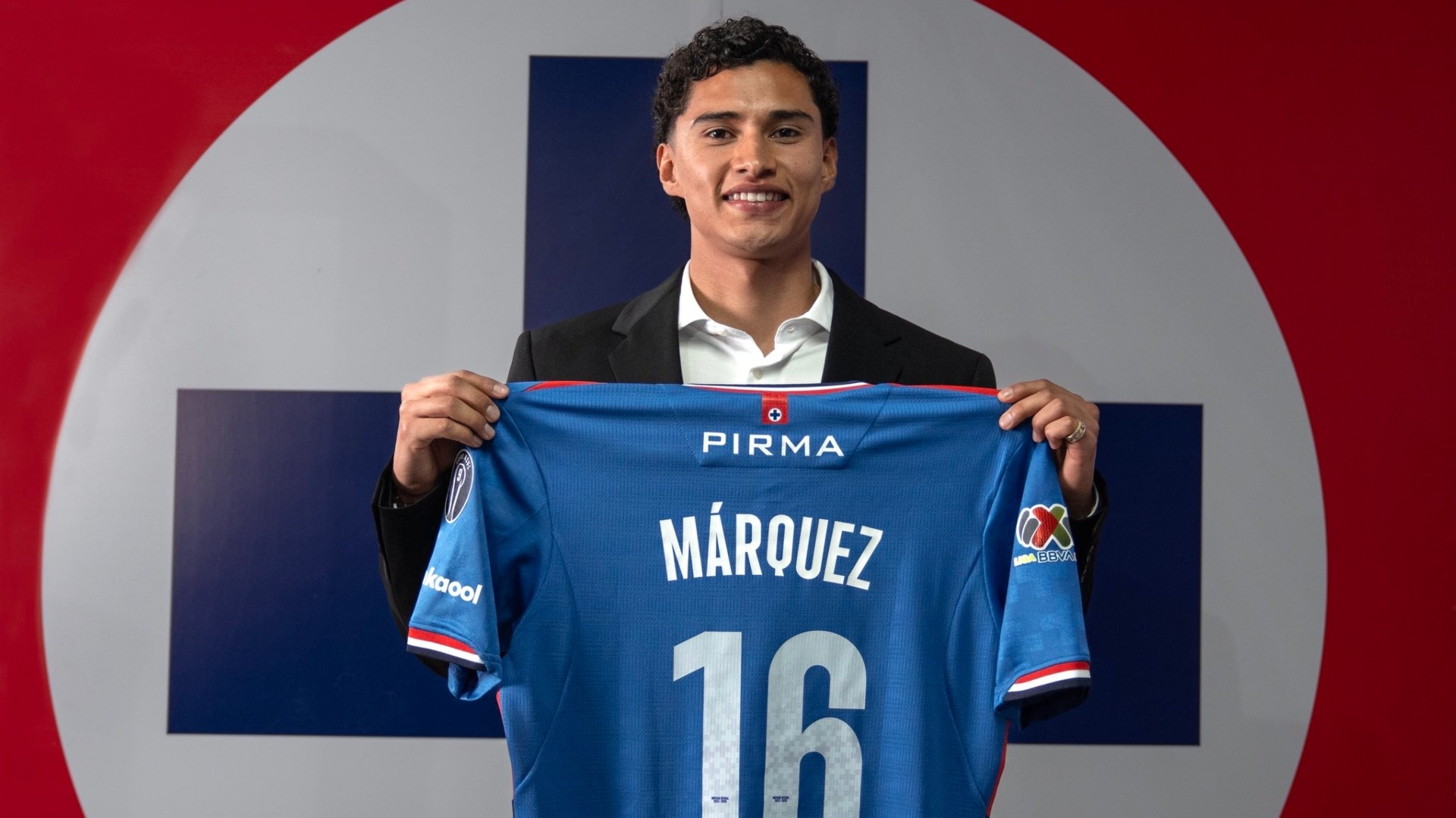 Jeremy Márquez Se Viste de Azul: 'La Máquina' Presenta a Su Refuerzo | N+
