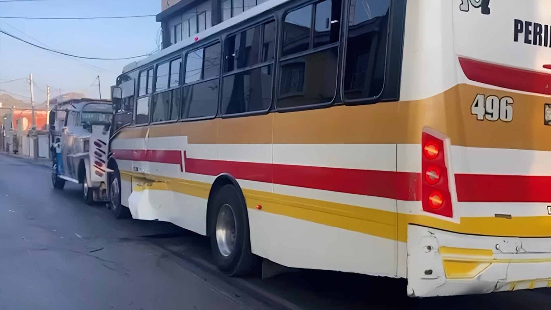 Muere Motociclista al Chocar con Camión Ruta Periférico en Saltillo | N+