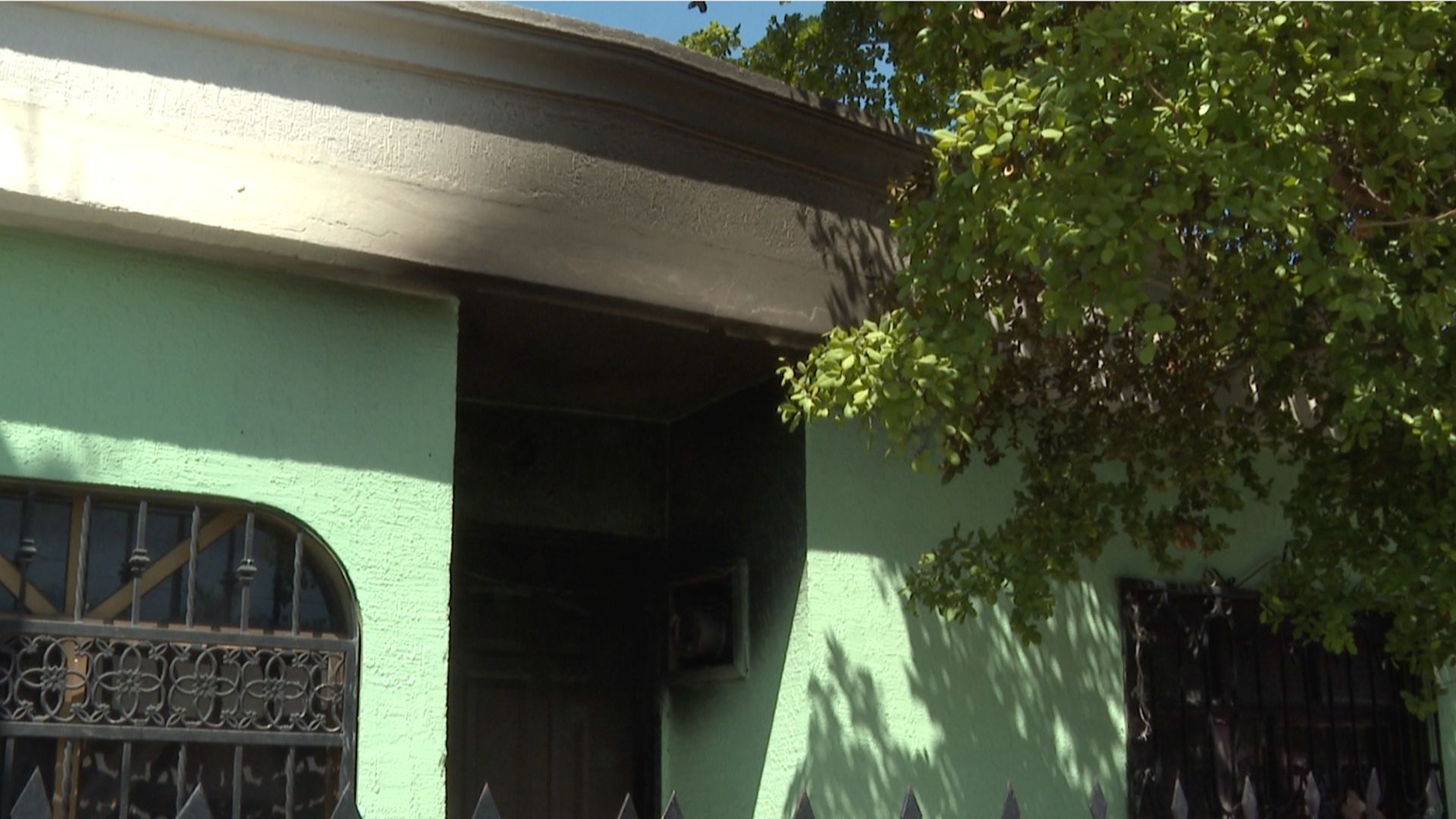 Rescatan a Hombre de Incendio Dentro de su Casa en Colonia Palo Verde ...