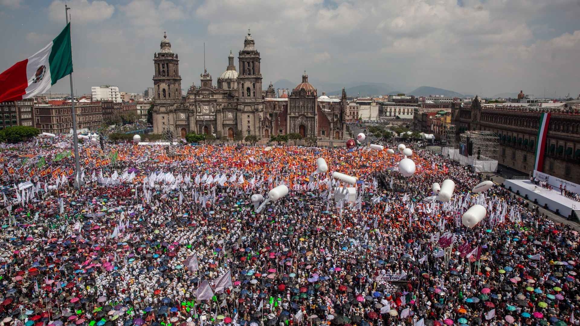 Así Se Vio Desde el Aire el Zócalo de CDMX por Mensaje de Claudia ...