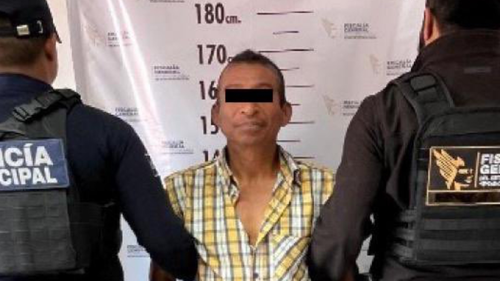 Hombre Ataca a su Vecina con un Machete tras Negarse a Darle Dinero en ...
