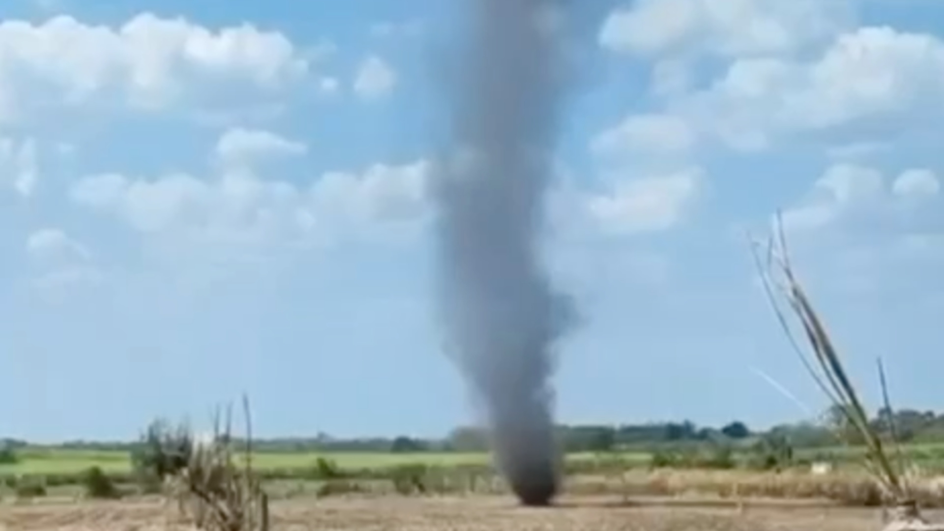 Video: Extraño Fenómeno Meteorológico Causa Alarma en Veracruz ...