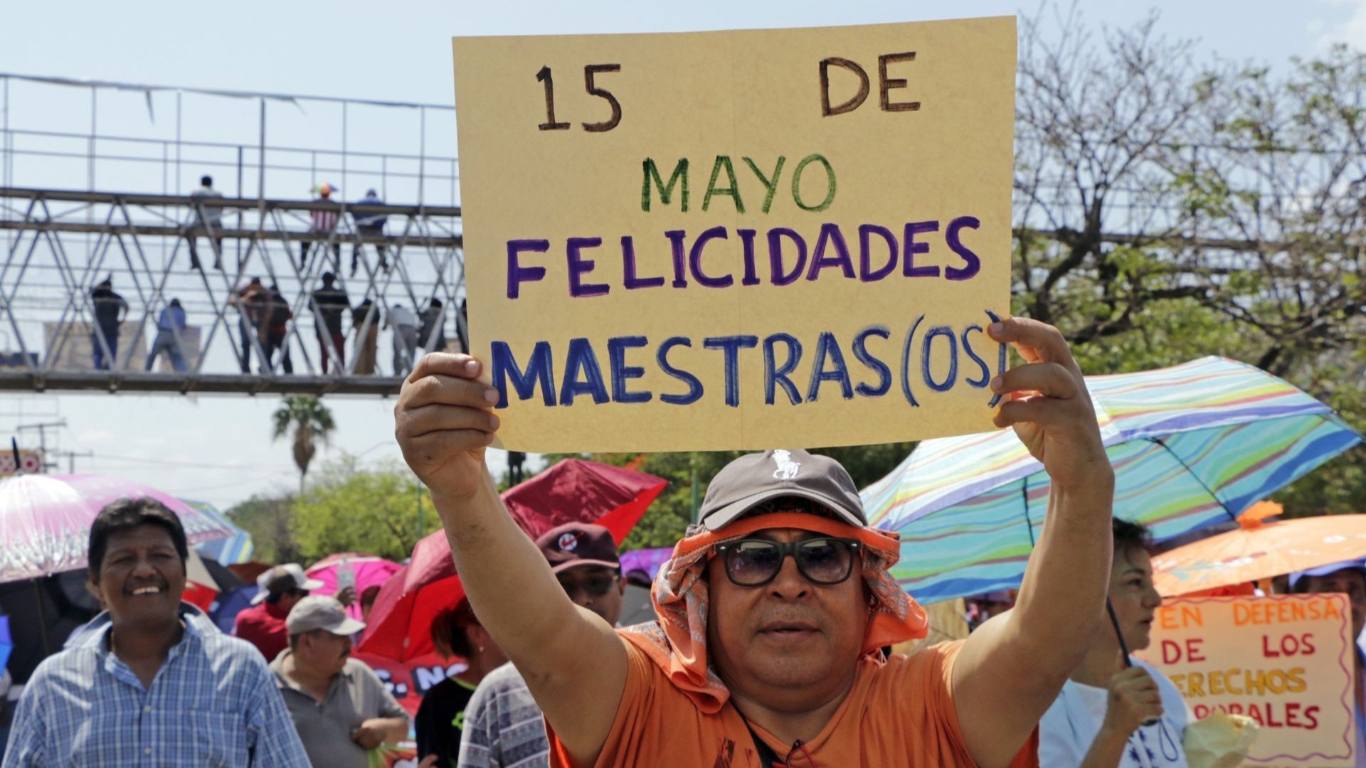 50 Frases Para Decir Feliz Día Del Maestro Mensajes Cortos Y Bonitos