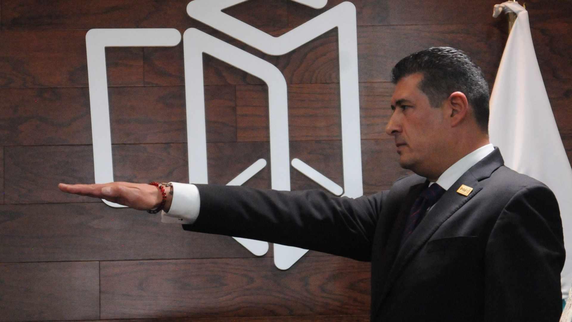 Adrián Alcalá, Elegido como Comisionado Presidente del INAI | N+