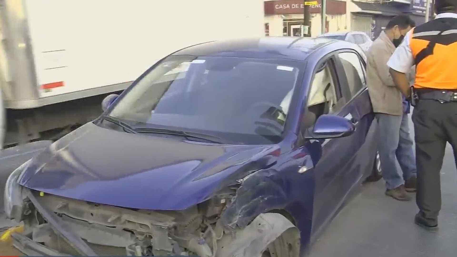 Deja Choque de Carro y Ecovía un Herido | N+