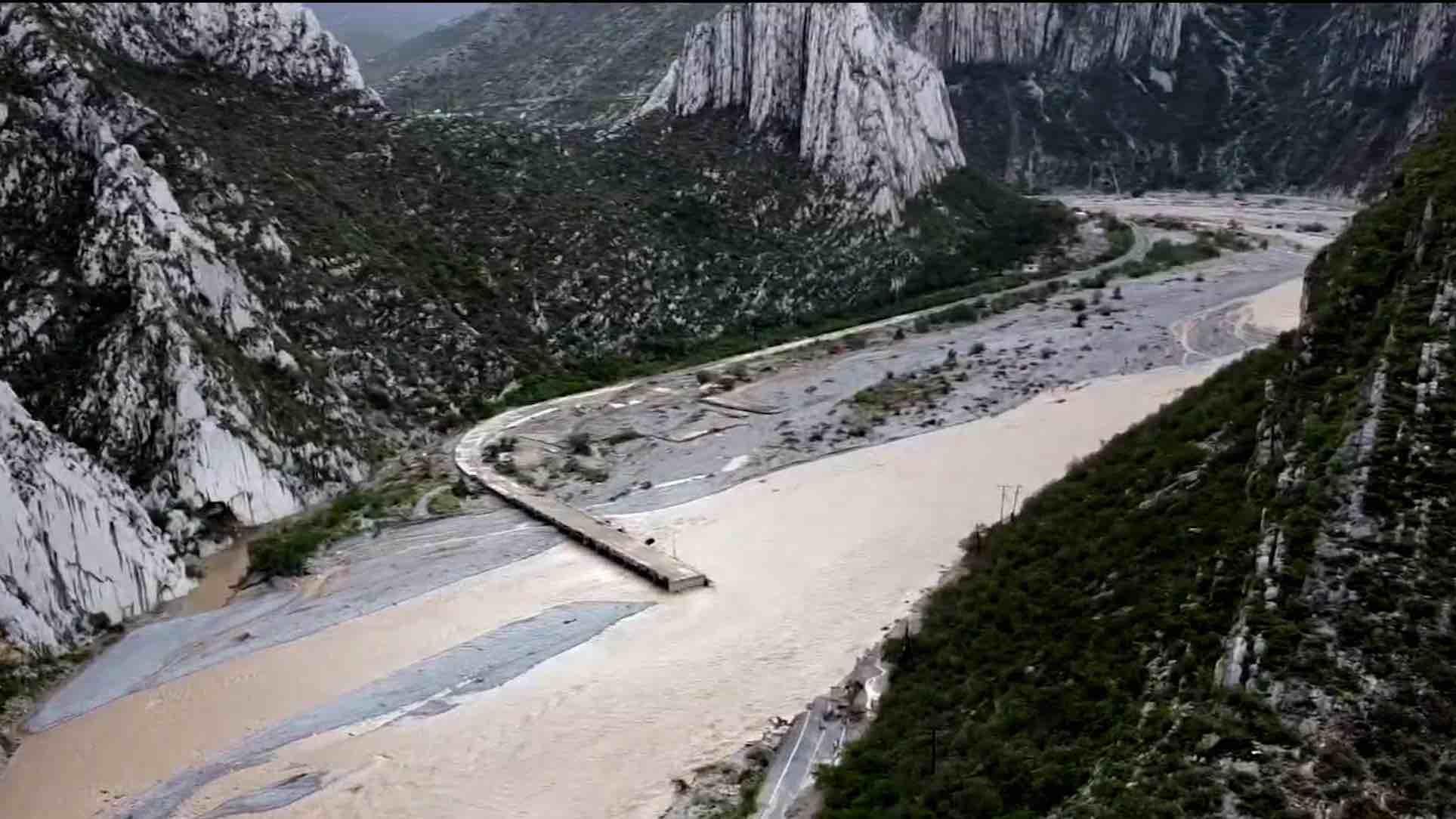 Rescatan a Más de 100 Personas de Inundaciones en la Comunidad de La ...