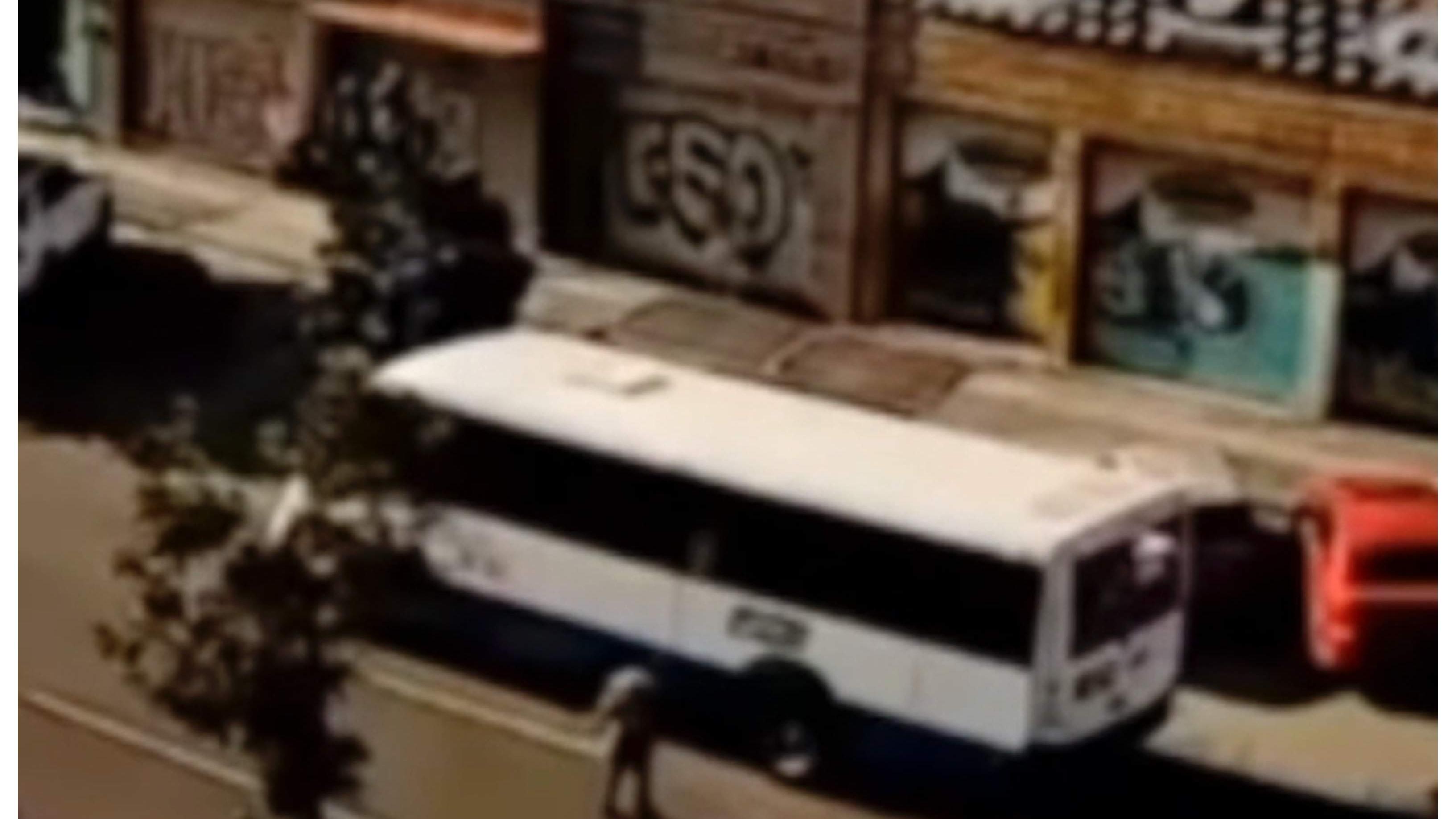 Hombre Muere Atropellado por Camión de Pasajeros en el López Mateos | N+