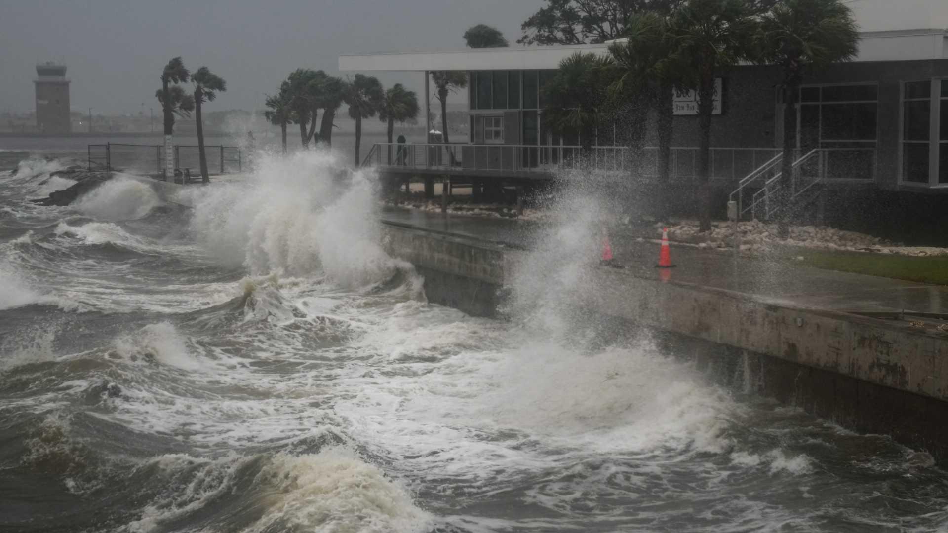 Huracán 'Milton' Provoca Olas de más de 8 Metros de Altura en Florida ...