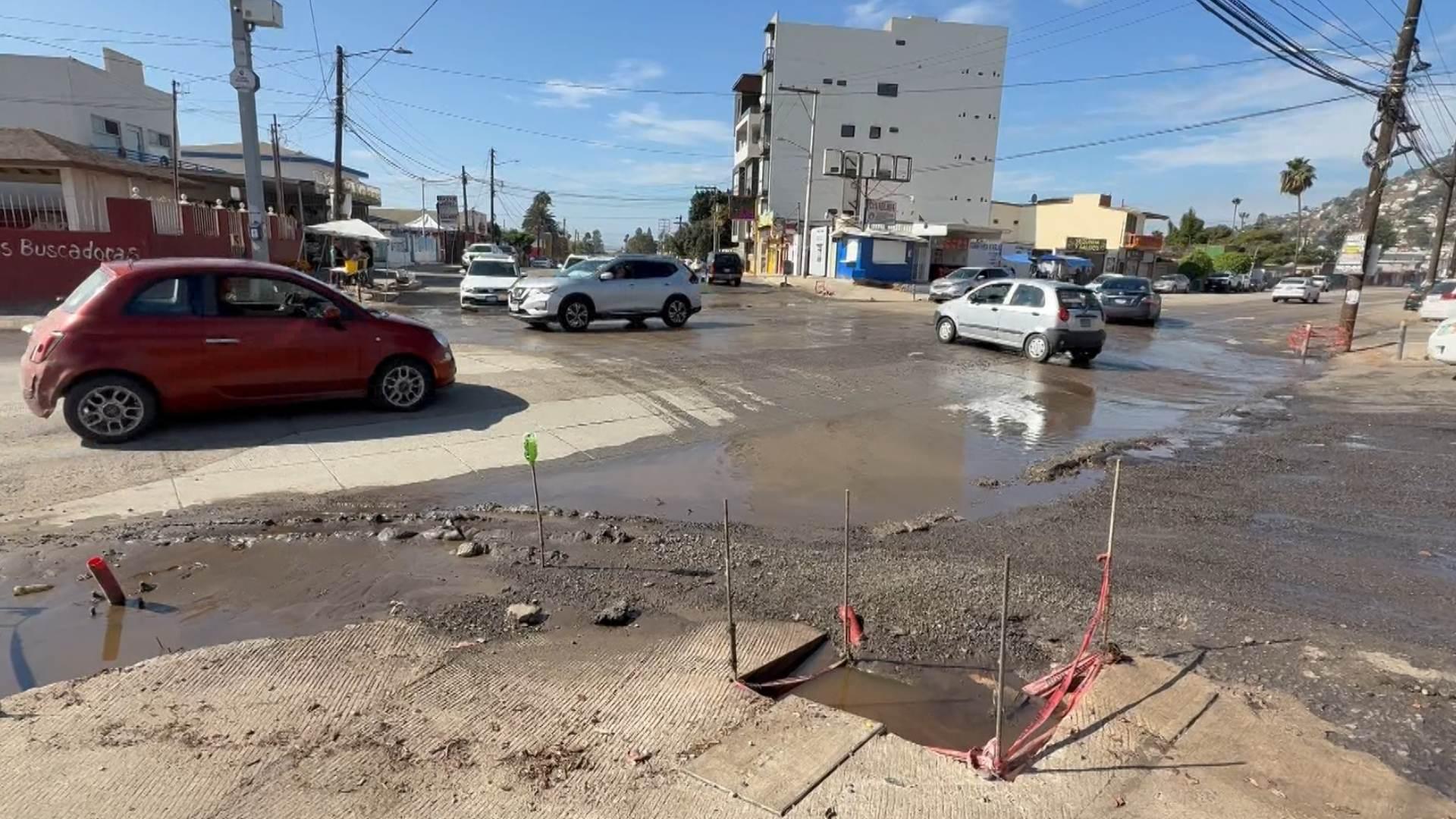 Vado en Vialidad Afecta la Circulación y Pone en Riesgo a ...