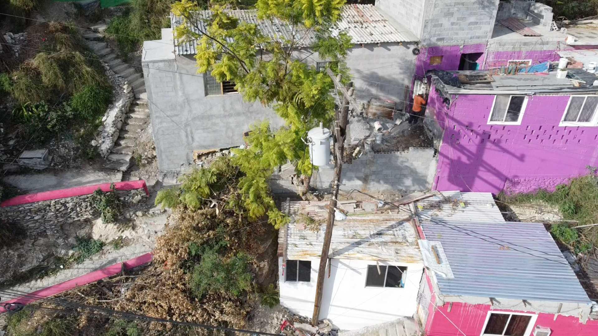 Vecinos de la Colonia Independencia Llevan Más de 24 Horas Sin Energía ...