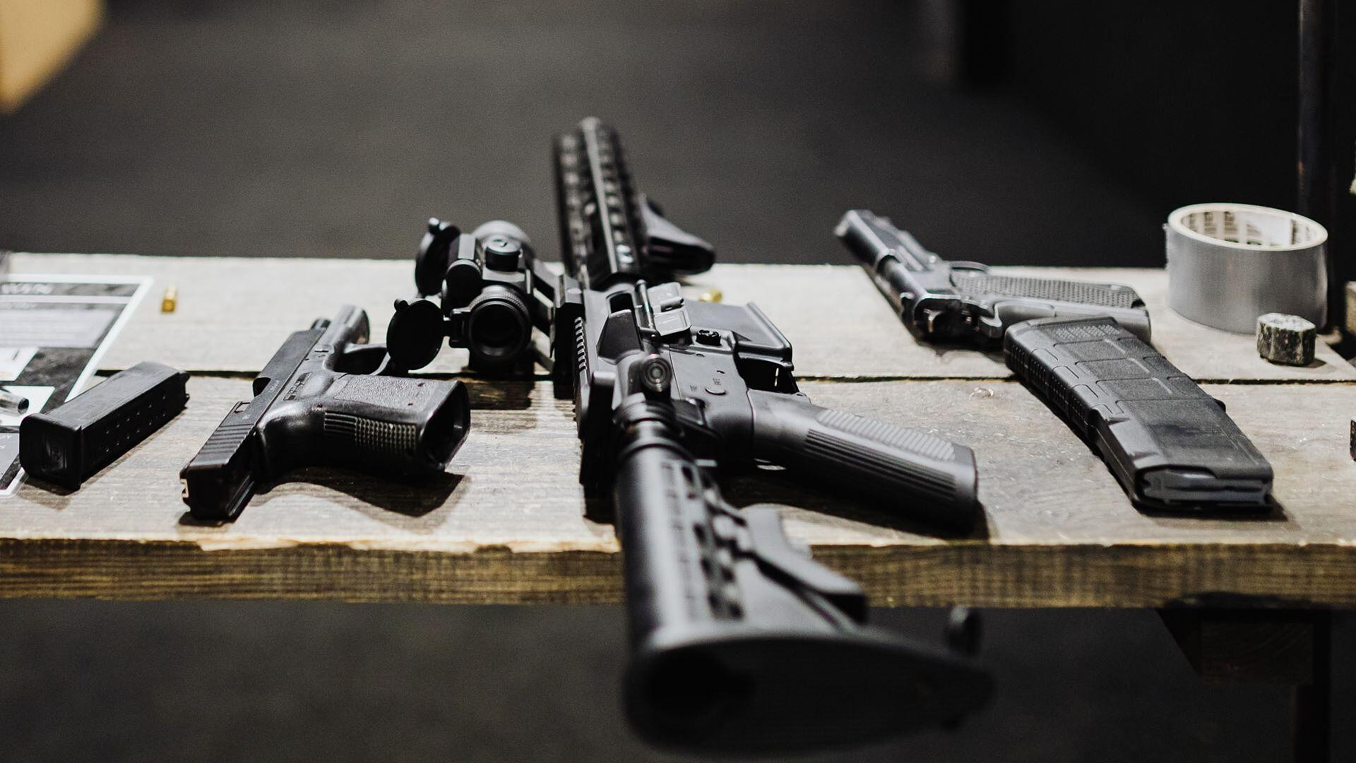 ¿Cuántas Armas Ilegales Entran al Año en México? | Tráfico de Armas | N+