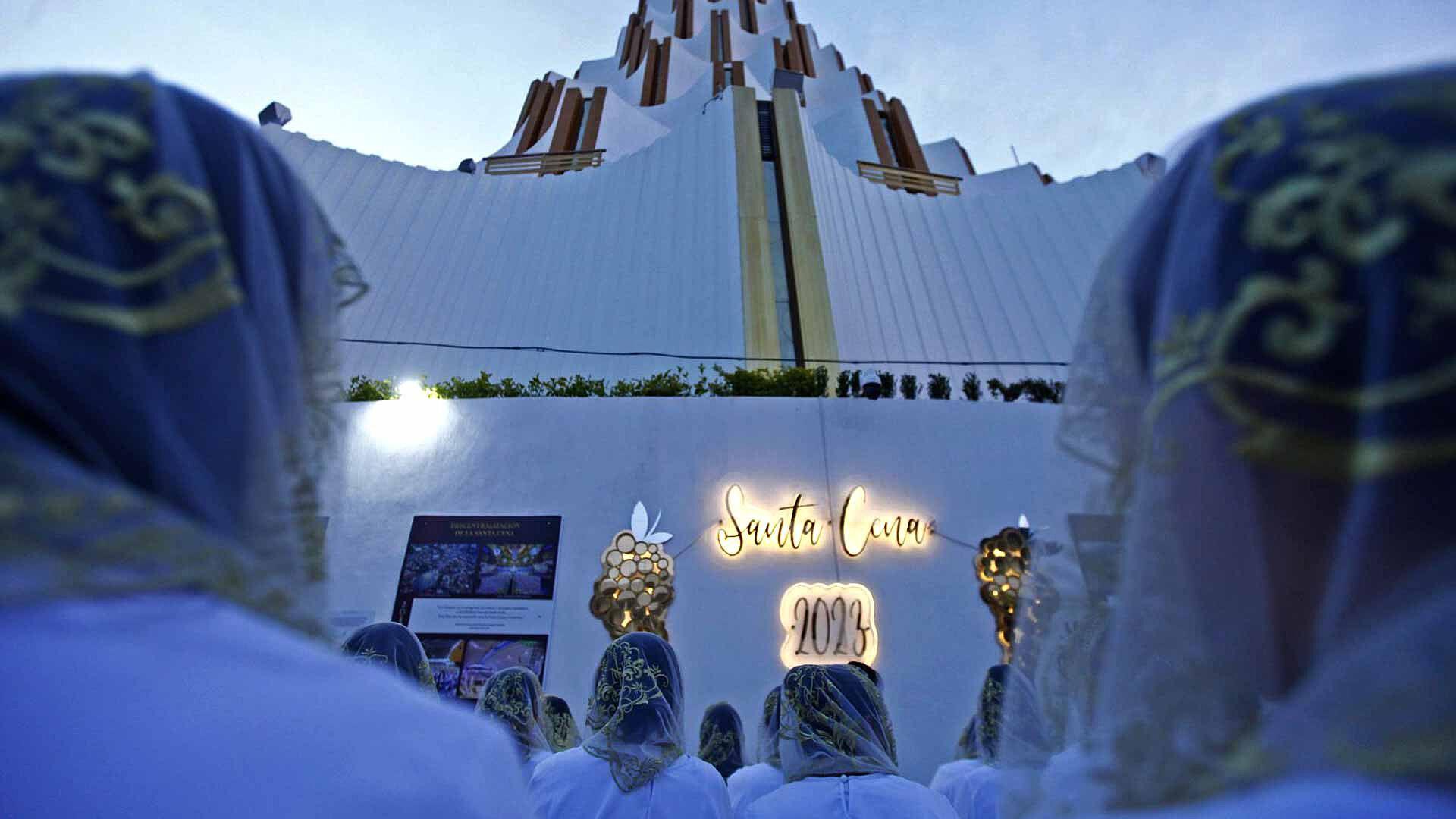 El Apóstol | ¿Qué es un Culto y una Secta Religiosa?: Explica Bernardo ...