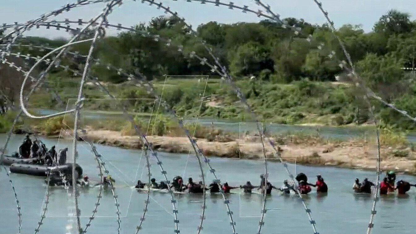 Última Hora | 24 de Septiembre, Así Cruzan los Migrantes la Frontera ...