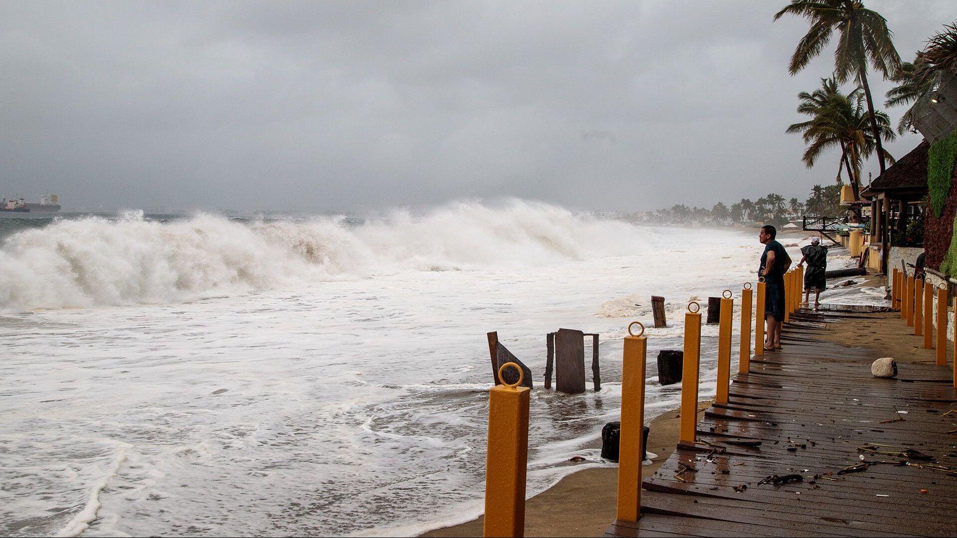 Última Hora | Se Forma Huracán Norma Cerca de México | Trayectoria ...