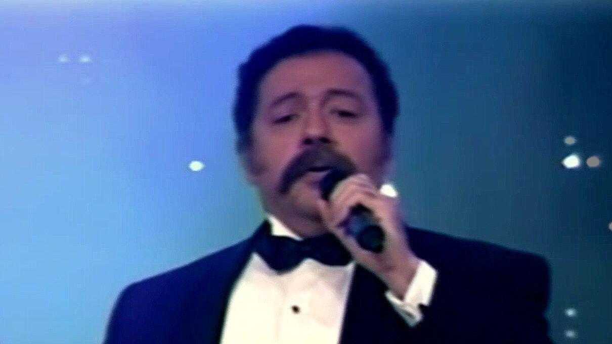 Alberto Rafael Bustillos Muere, Cantante y Tenor ‘El Cuervo’ | Última ...