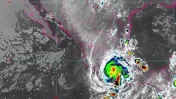Huracán Otis Rompe Récord De Intensificación En El Pacífico Acapulco