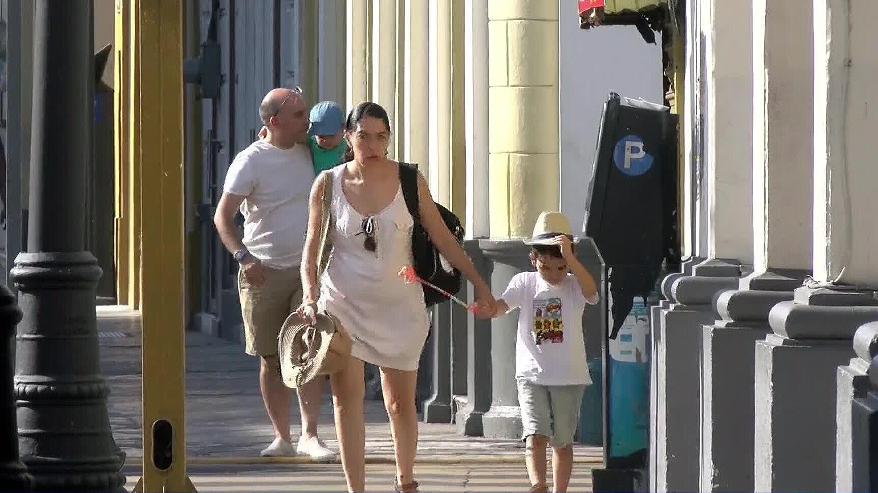 20 de Nov. Día inhábil por Conmemoración de la Revolución Mexicana | N+