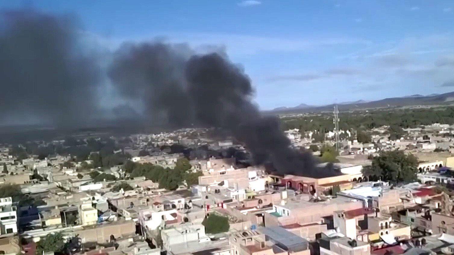 Incendio en Mercado Hidalgo Provoca Movilización de Cuerpos de ...