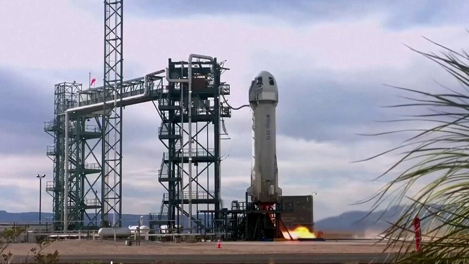Así Despegó el Cohete New Shepard de Blue Origin | Carrera Espacial | N+