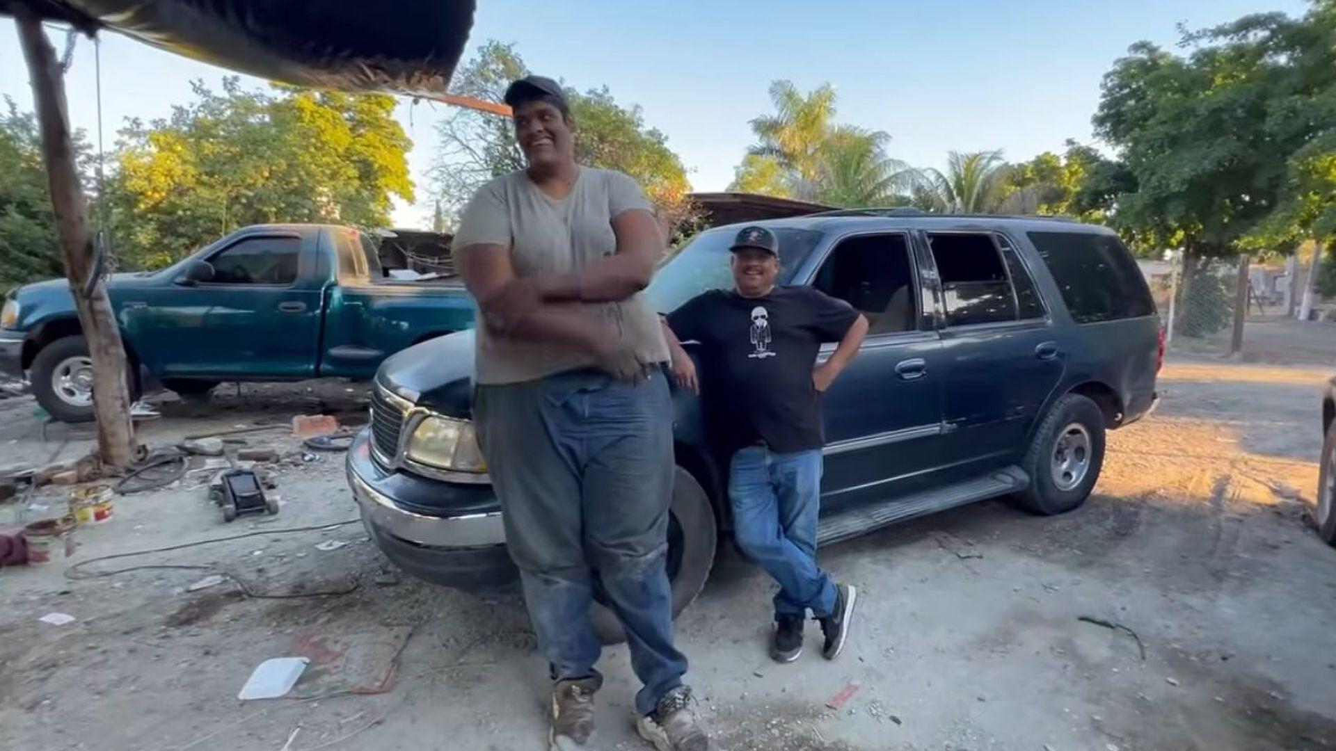 "Chikilín" es Llamado el Hombre Más Alto de Sinaloa | N+