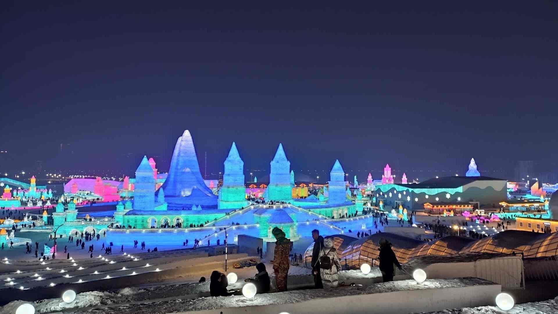Crece Entusiasmo de Turistas por Conocer la Ciudad del Hielo | Snow ...