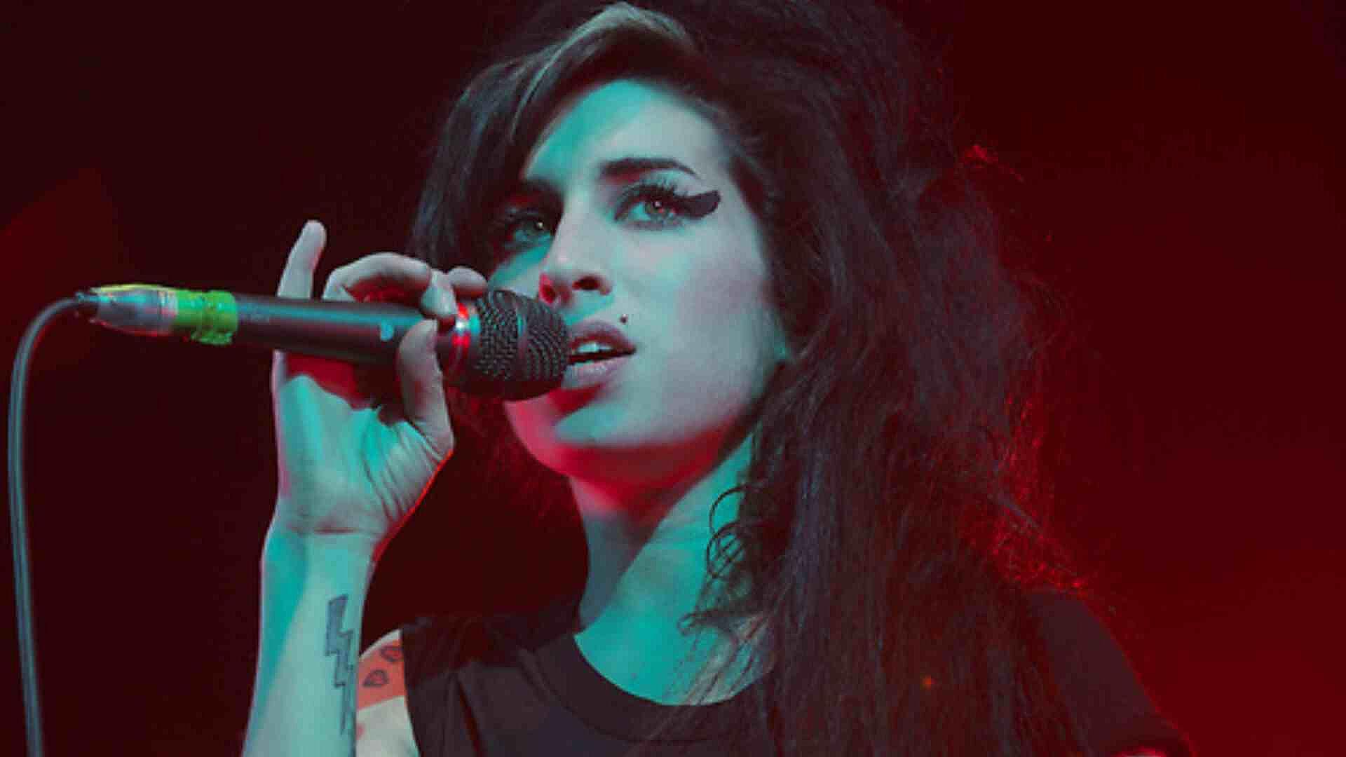 Despierta Cantando: Amy Winehouse contra Michael Jackson | N+