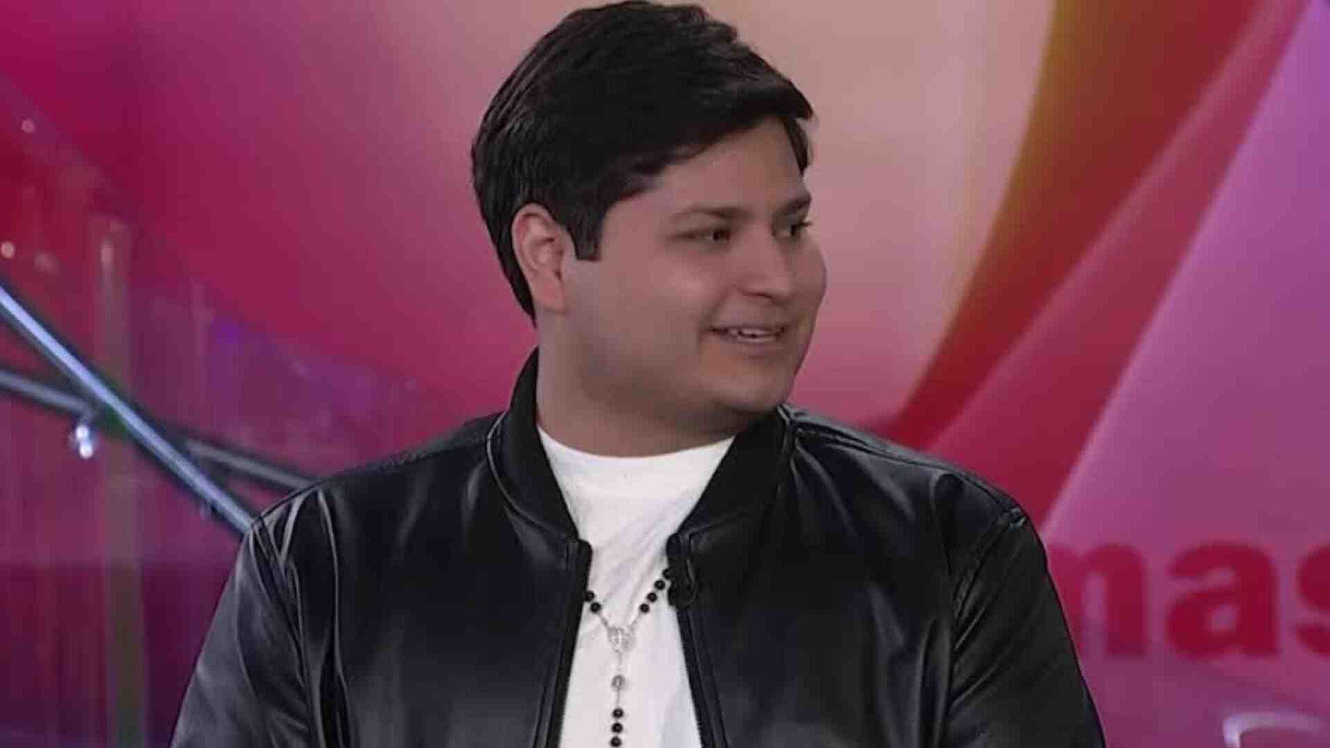 Adrián Barraza Presenta en Despierta su Nuevo Sencillo, ‘Sólo Estoy ...