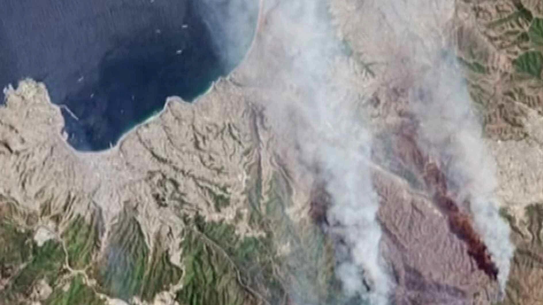 Imágenes Satelitales Muestran Devastación por Incendios Forestales en Chile | N+