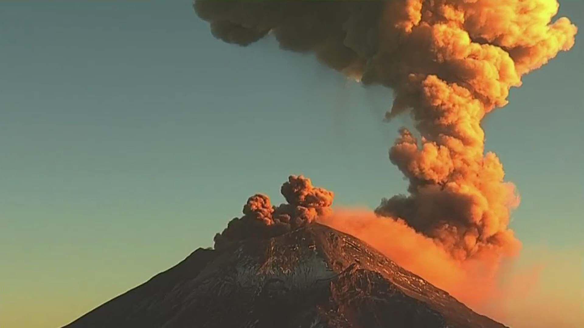 Fumarola que Emitió el Volcán Popocatépetl Alcanzó Mil 500 Metros de ...