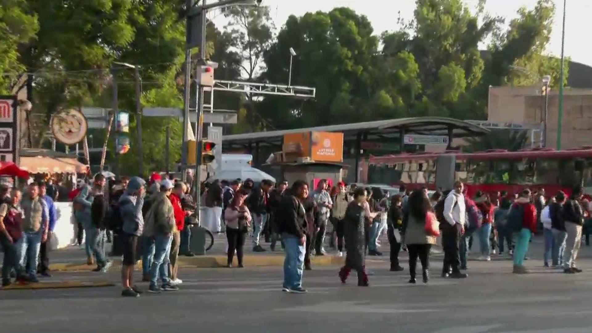 ¿Qué Pasa en la Estación Centro Médico de la Línea 9 del Metro de la ...