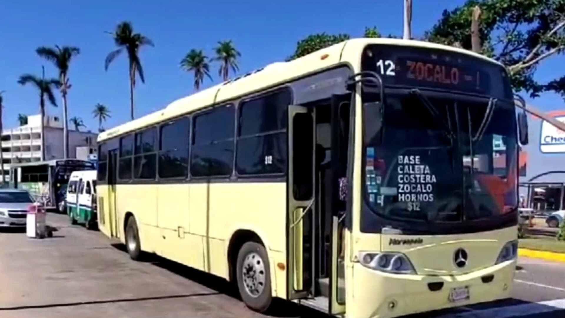 Normalizan Servicio de Transporte Público en Acapulco, Guerrero | N+