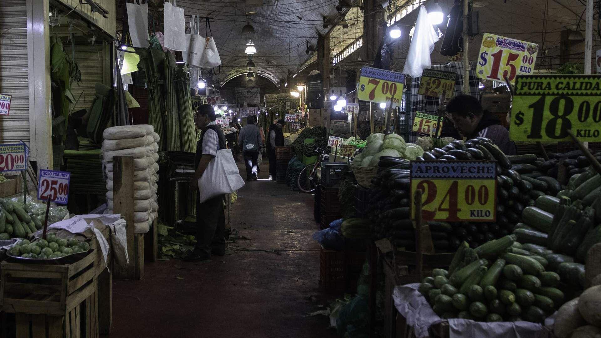 Inflación en México se Ubicó en 4.40% Durante Febrero de 2024: Inegi | N+