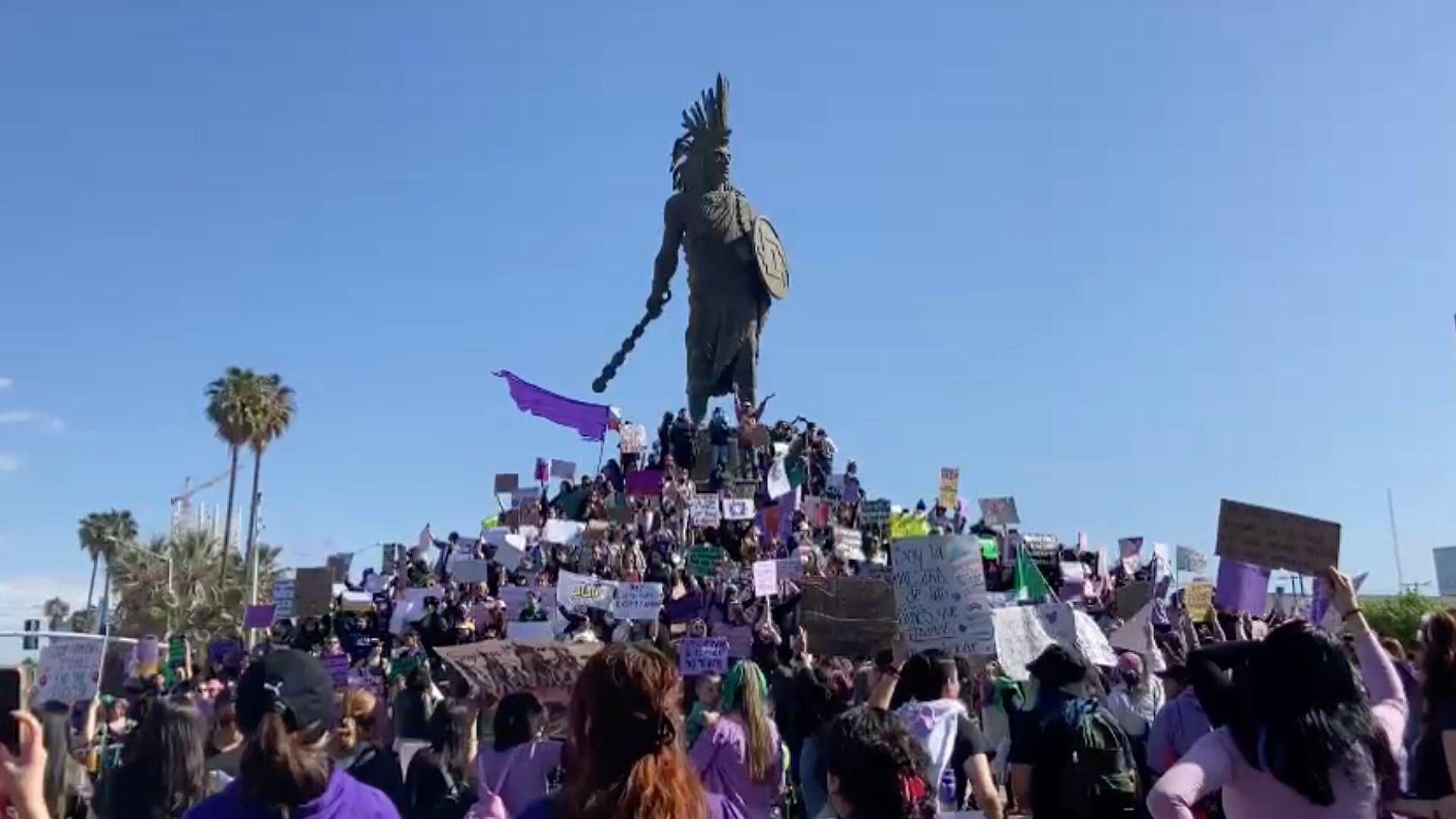 Video: Arranca Marcha '8M 2024' en Tijuana, Baja California | N+