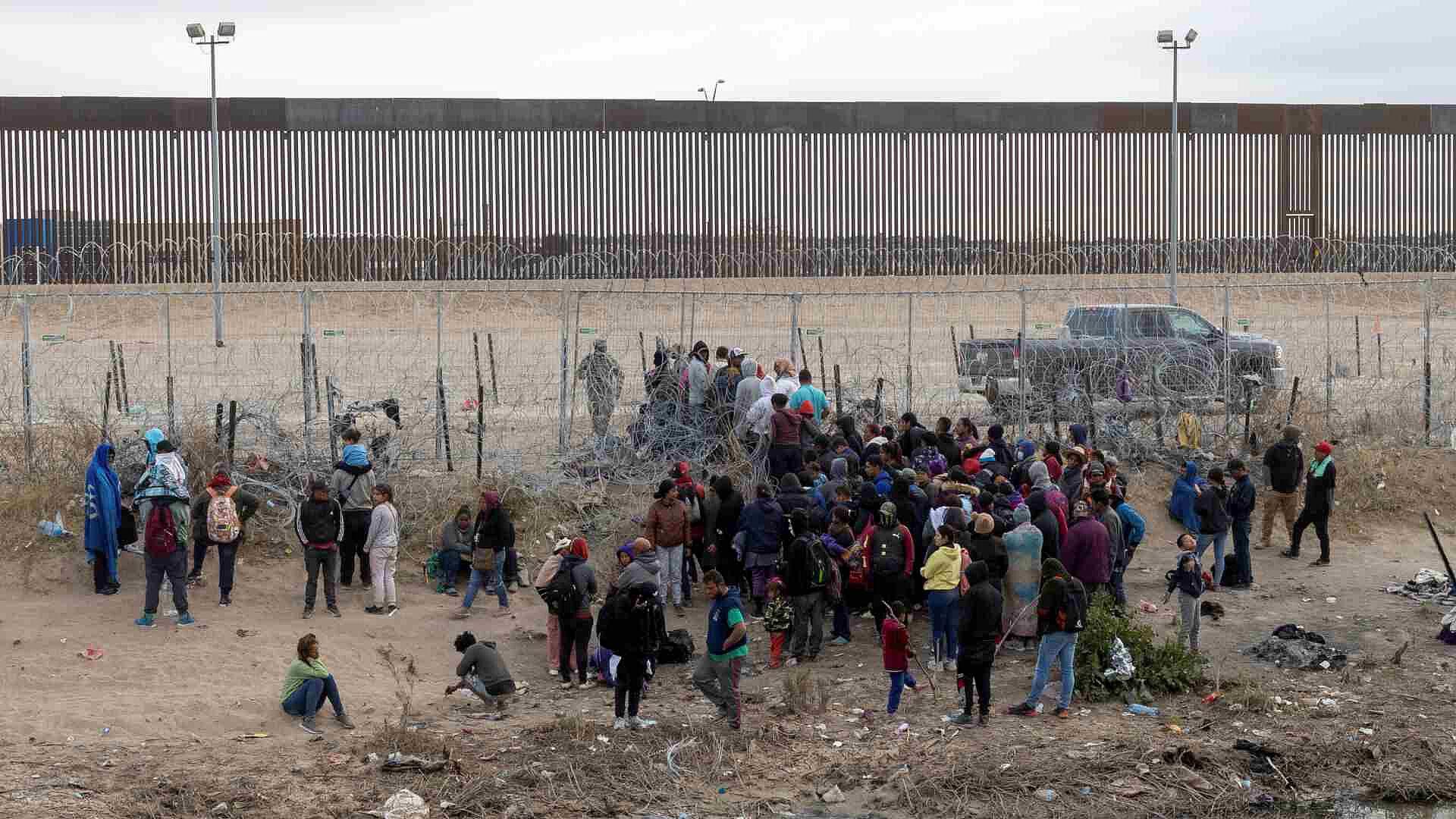 MIgración: Intentan Cruzar Violentamente Frontera entre Ciudad Juárez y ...