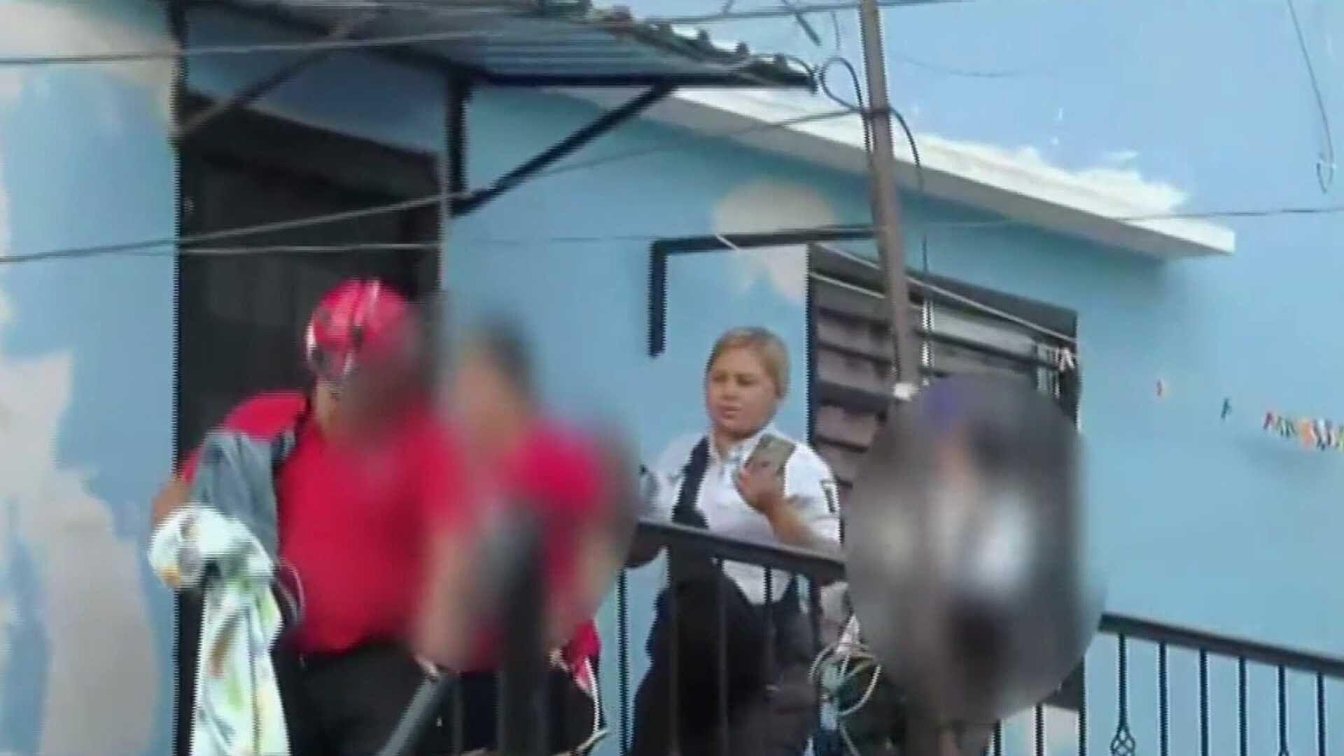 Rescatan a Mujer que Fue Encerrada junto a su Bebé en Monterrey | N+