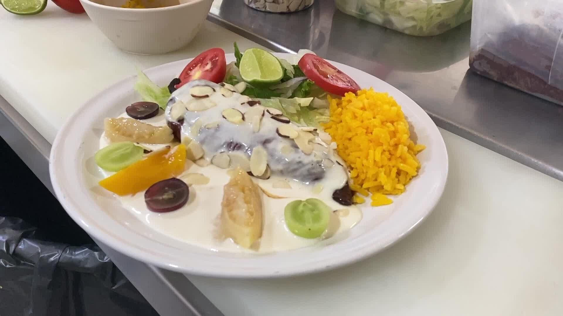 Así se Prepara el Chile Aguascalientes, Platillo Típico de Fiestas ...