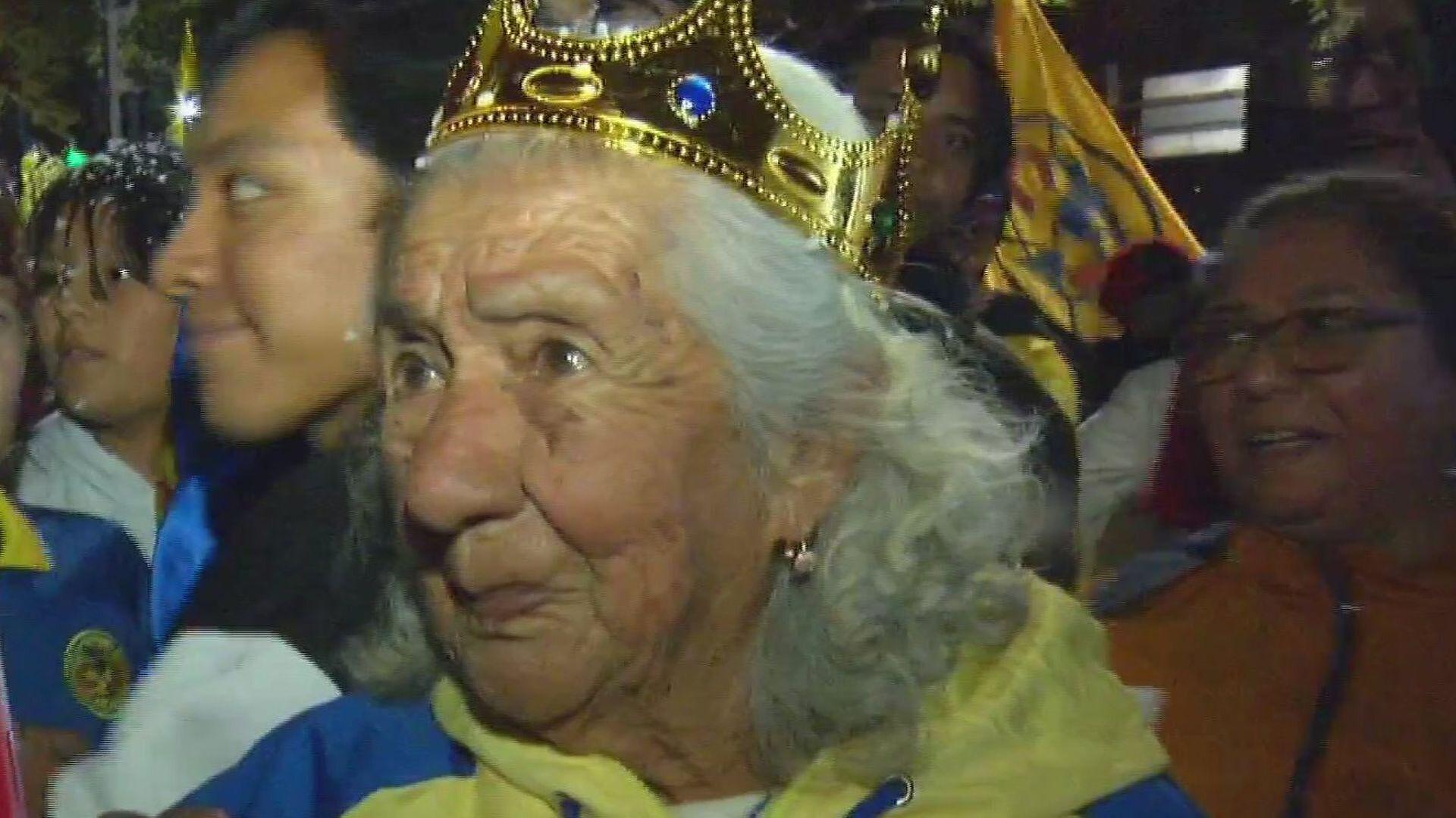 “Bien Contenta”: Doña Socorro, Abuelita de 91 Años, Así Festejó el ...