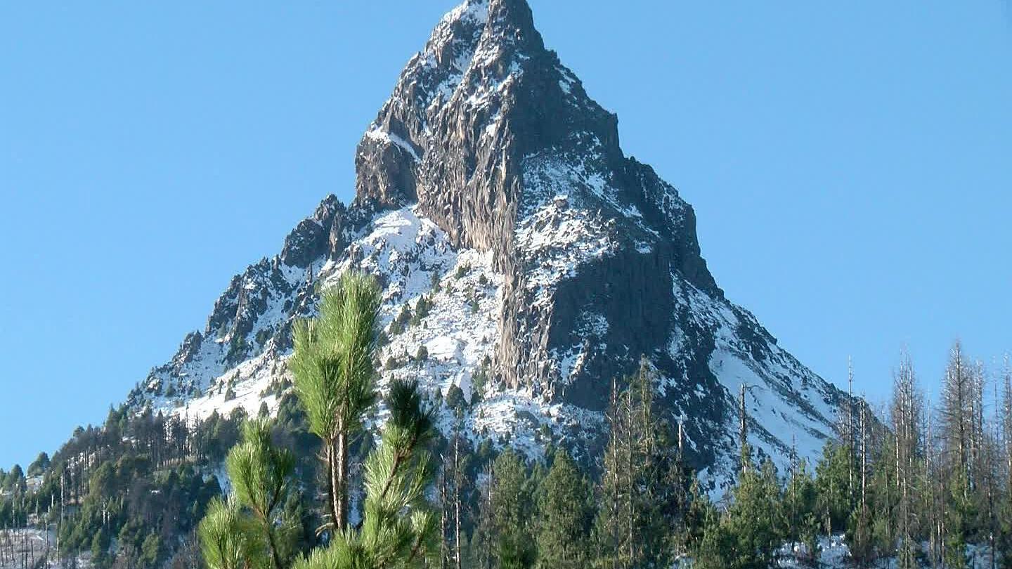 Prevén Nieve en el Nevado de Colima Durante los Primeros Días de Enero | N+